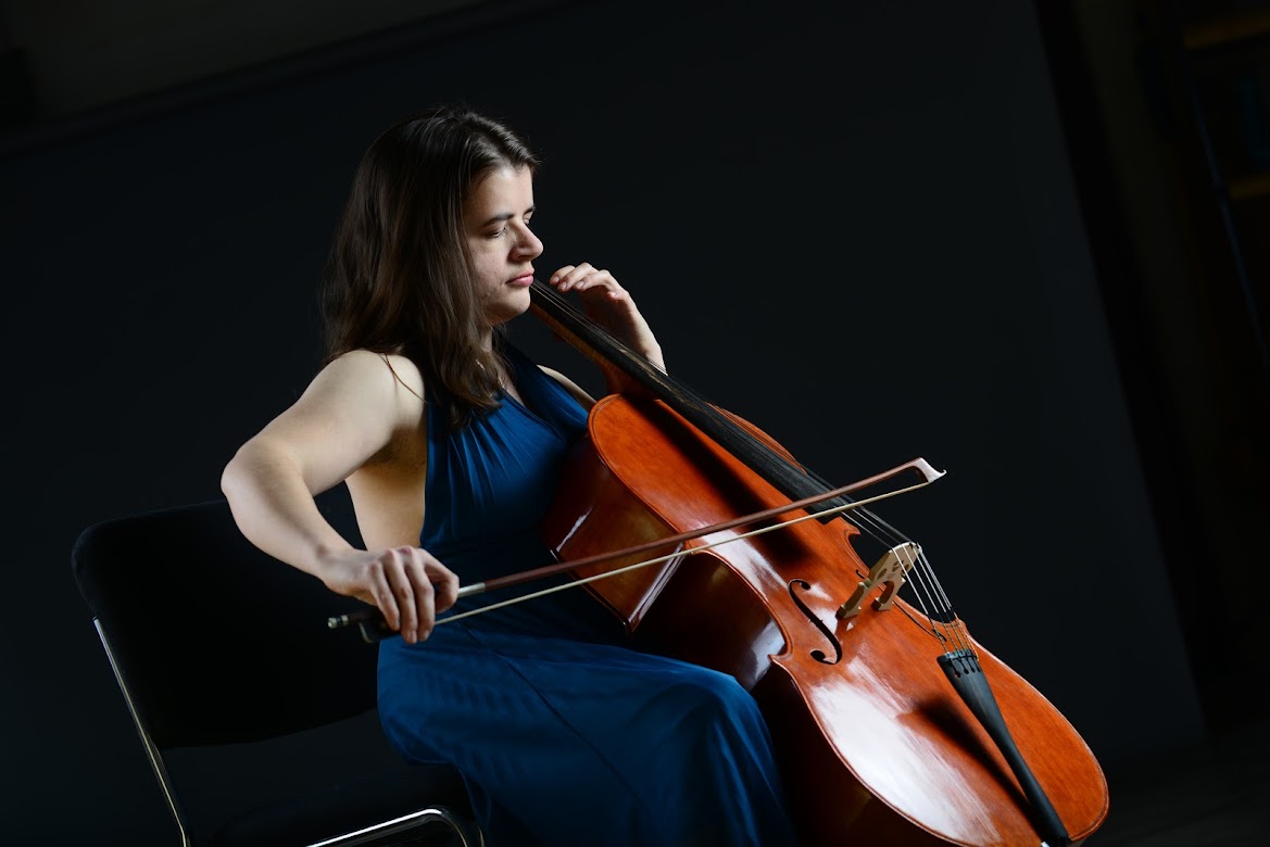 Cello Lessons - Andrea Pinedo, Cello